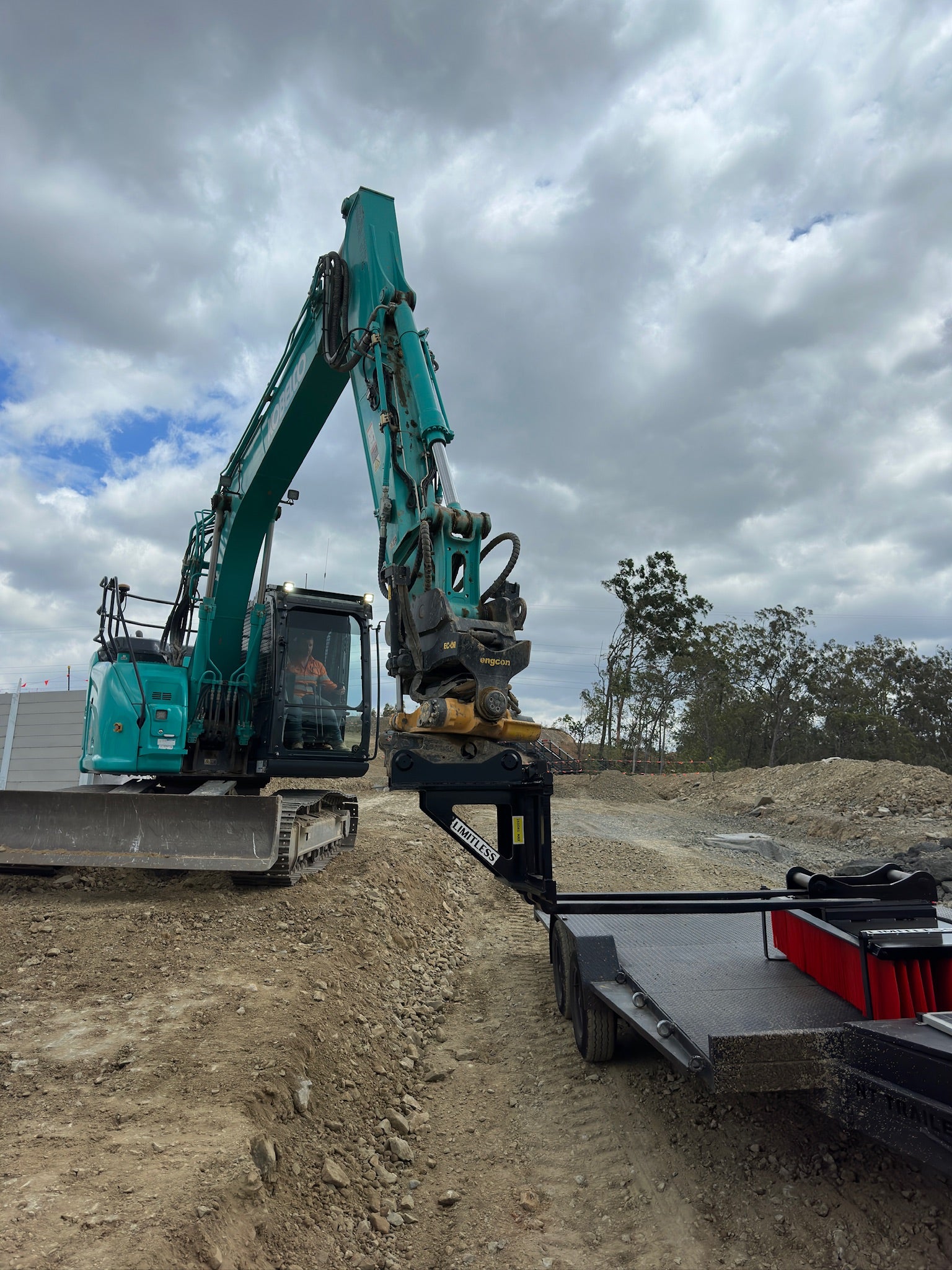 Excavator Lifting Forks – Limitless Attachments Australia